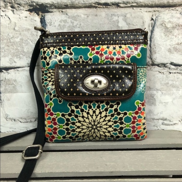 Fossil | Bags | Fossil Key Per Coated Canvas Cross Body Purse Mint ...